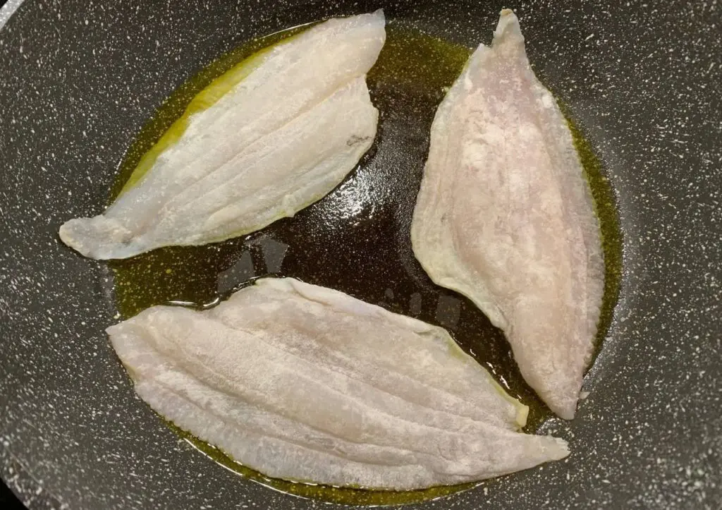 Schollenfilet braten - mit & ohne Mehl - Anleitung & Rezept